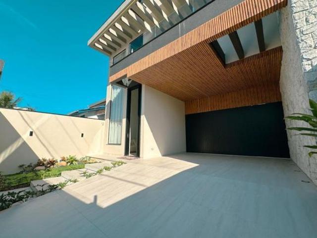 Sobrado com 4 dormitórios à venda, 252 m² por R$ 3.390.000,00 Balneário Florida Matinhos/PR