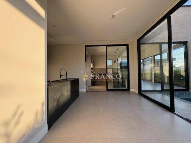 Sobrado com 4 dormitórios à venda, 252,37m² Cyrela Landscape Taubaté/SP