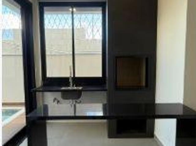 Sobrado com 4 dormitórios à venda, 253 m² por R$ 1.980.000,00 Parque Tauá Aranguá Londrina/PR
