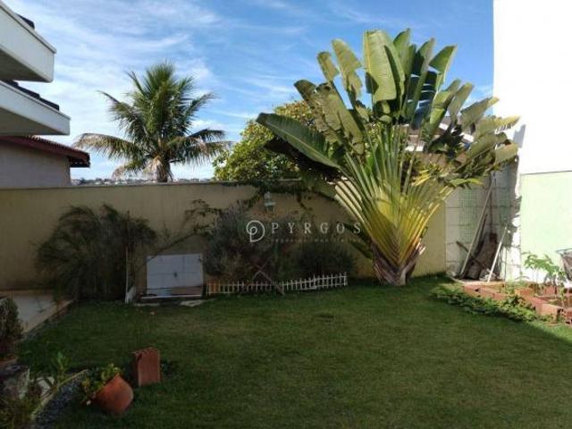 Sobrado com 4 dormitórios à venda, 264 m² por R$ 1.290.000,00 Vila Zezé Jacareí/SP