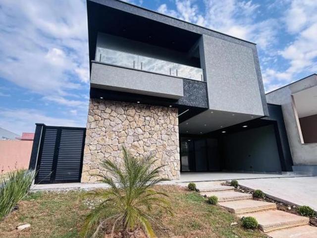 Sobrado com 4 dormitórios à venda, 267m por R$1.749.000,00 Condomínio Villa Ve