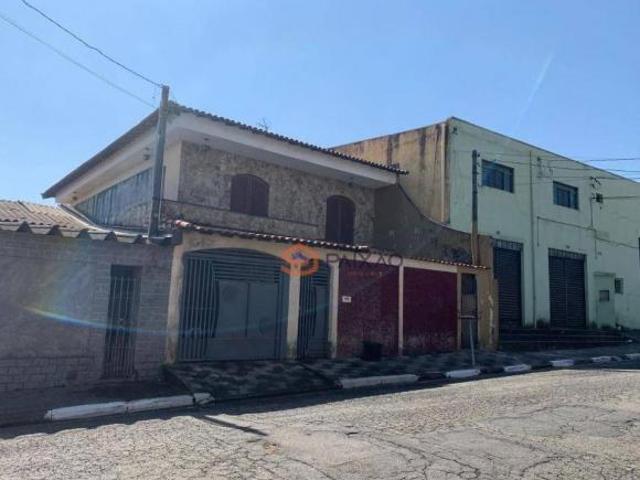 Sobrado com 4 dormitórios à venda, 269 m² por R$ 800.000,00 Vila Amorim Suzano/SP