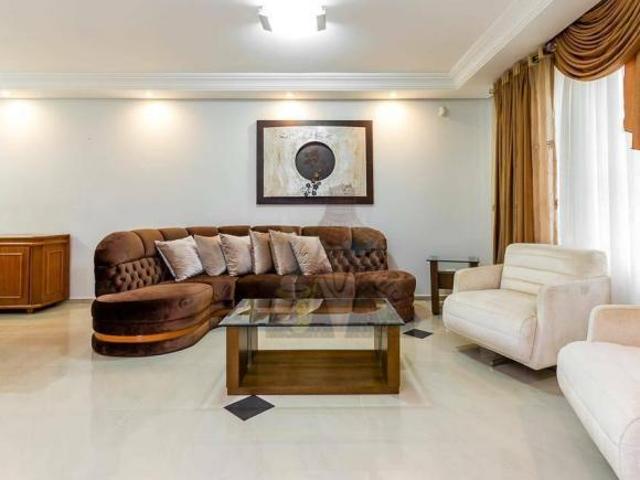 Sobrado com 4 dormitórios à venda, 263 m² Guabirotuba Curitiba/PR