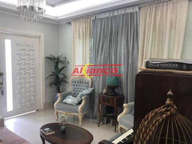 Sobrado com 4 dormitórios à venda, 278 m² SO0398