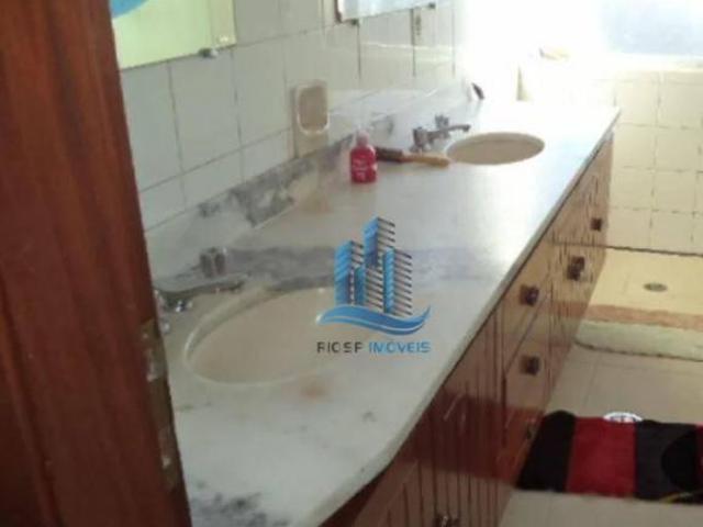Sobrado com 4 dormitórios à venda, 270 m² por R$ 2.000.000,00 Jardim São Caetano São Caetano do