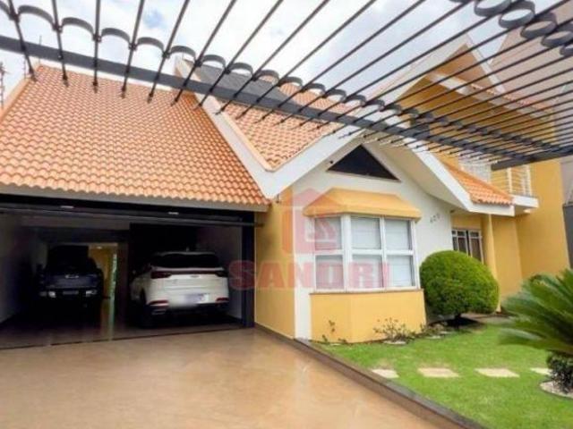 Sobrado com 4 dormitórios à venda, 286 m² por R$ 3.500.000,00 Centro Sarandi/PR