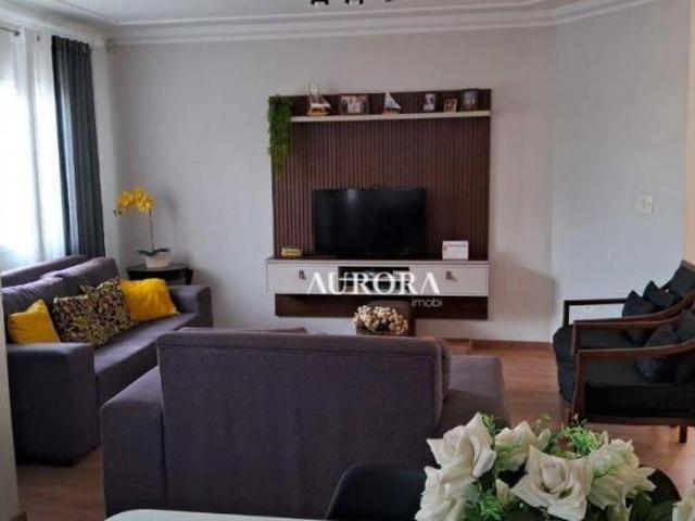 Sobrado com 4 dormitórios à venda, 289 m² por R$ 845.000,00 Califórnia Londrina/PR