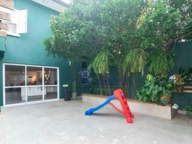 Sobrado com 4 dormitórios à venda, 280 m² por R$ 2.490.000 Cidade Monções São Paulo/SP