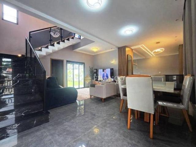Sobrado com 4 dormitórios à venda, 283 m² Condomínio Residencial Lilian Schneider Taubaté/SP
