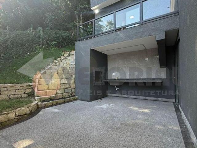 Sobrado com 4 dormitórios à venda, 300 m² por R$ 3.300.000,00 Martim de Sá Caraguatatuba/SP