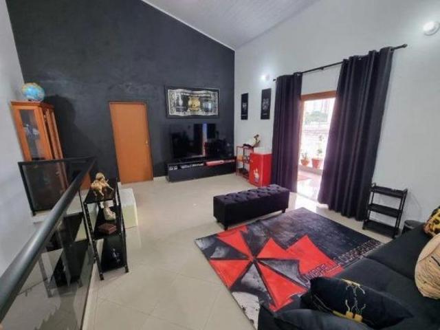 Sobrado com 4 dormitórios à venda, 300 m² por R$ 1.320.000 Jardim Pereira do Amparo Jacareí/SP