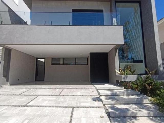 Sobrado com 4 dormitórios à venda, 300 m² por R$2.650.000,00 Chácara Ondina