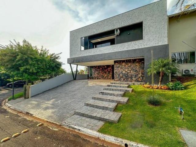 Sobrado com 4 dormitórios à venda, 316 m² por R$ 2.500.000,00 Terras de Santana II Londrina/PR