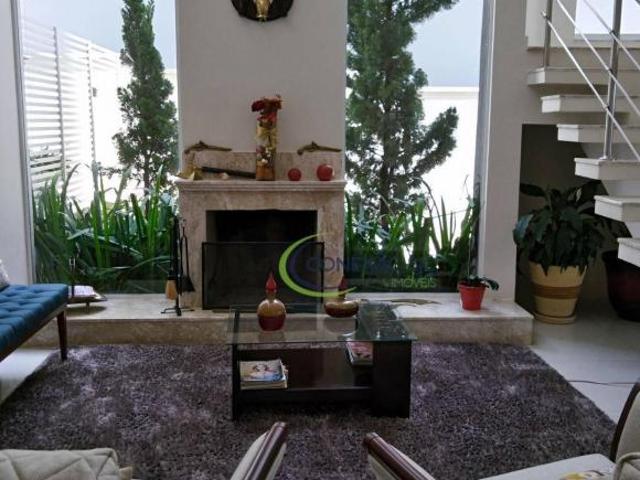 Sobrado com 4 dormitórios à venda, 316 m² por R$ 2.900.000,00 Condomínio Residencial Jaguary São