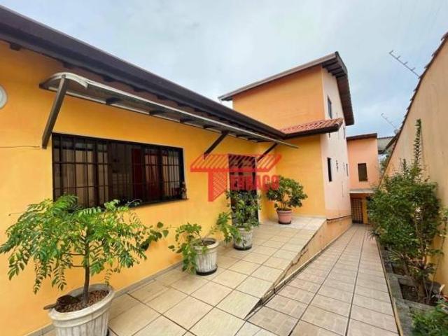 Sobrado com 4 dormitórios à venda, 311 m² por R$ 1.190.000,00 Paraíso Santo André/SP