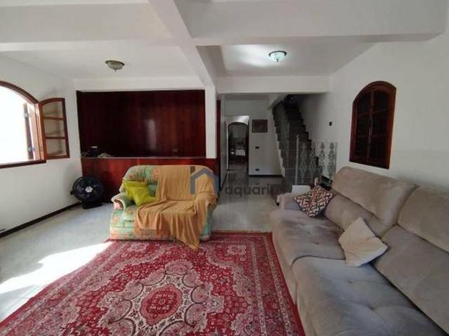 Sobrado com 4 dormitórios à venda, 327 m² Jardim das Indústrias São José dos Campos/SP