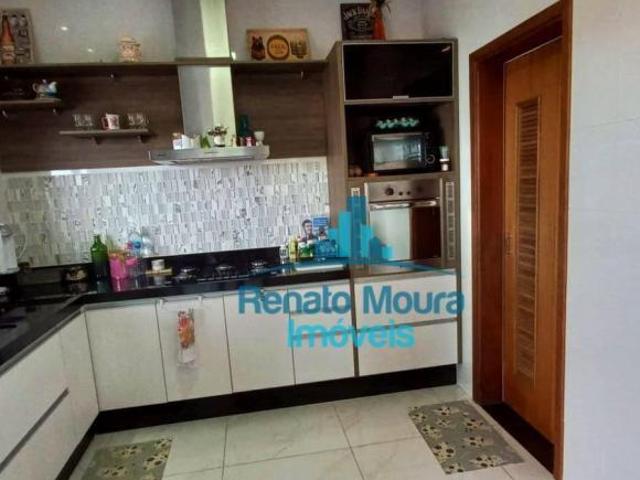 Sobrado com 4 dormitórios à venda, 327 m² por R$ 1.900.000,00 Brigadeiro Tobias Sorocaba/SP