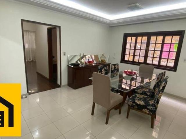 Sobrado com 4 dormitórios à venda, 329 m² por R$ 780.000,00 Vila Dirce Mauá/SP