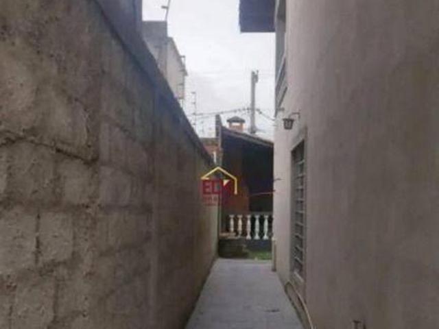 Sobrado com 4 dormitórios à venda, 320 m² por R$ 901.000 Residencial União São José dos Campos/S
