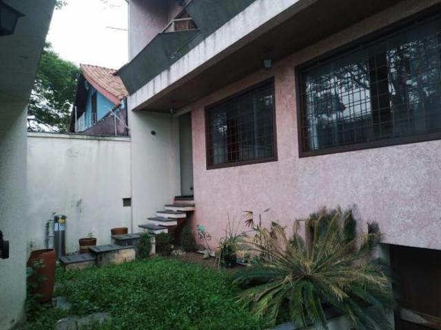 Sobrado com 4 dormitórios à venda, 321 m² por R$ 1.100.000,00 Vila Homero Thon Santo André/SP