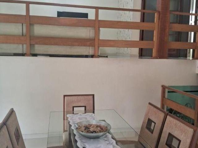 Sobrado com 4 dormitórios à venda, 337 m² por R$ 1.100.000 Vila Rosália Guarulhos/SP
