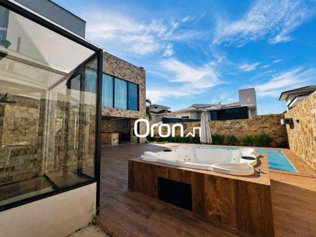 Sobrado à venda, 333 m² por R$ 4.800.000,00 Residencial Granville Goiânia/GO