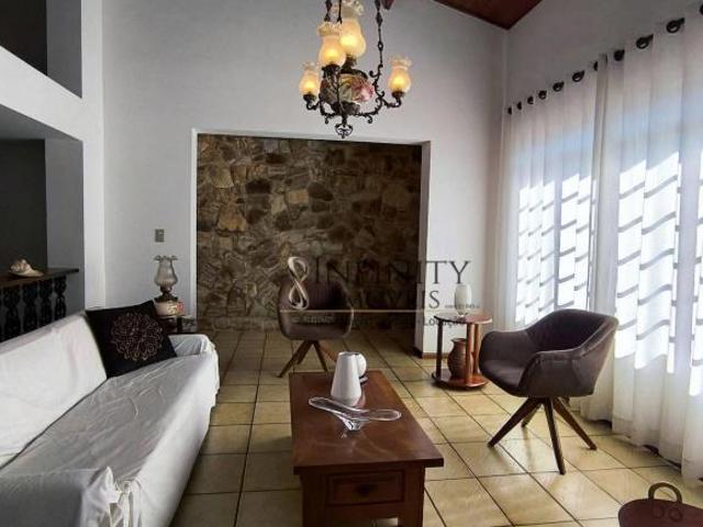 Sobrado com 4 dormitórios à venda, 356 m² por R$ 1.915.000,00 Jardim Esplanada II São José dos C
