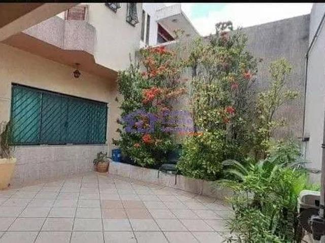 Sobrado com 4 dormitórios à venda, 357 m² na Vila Carrão São Paulo/SP