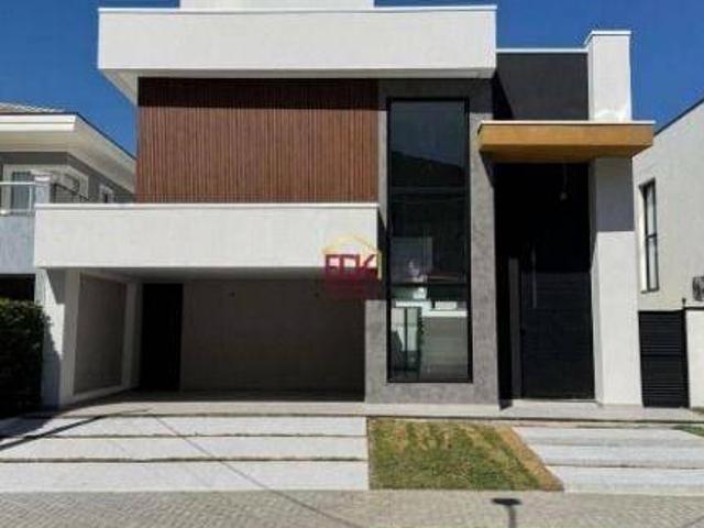 Sobrado com 4 dormitórios à venda, 357 m² por R$ 2.500.000 Residencial Green Park Taubaté/SP