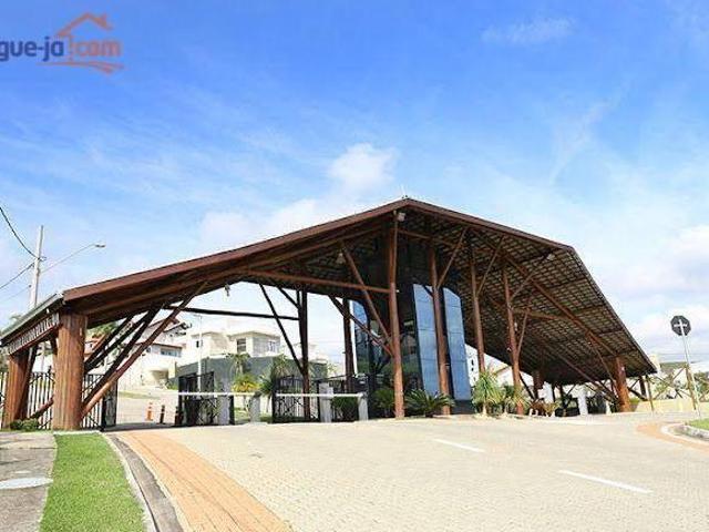 Sobrado com 4 dormitórios à venda, 350 m² por R$ 2.700.000,00 Condomínio Residencial Jaguary São