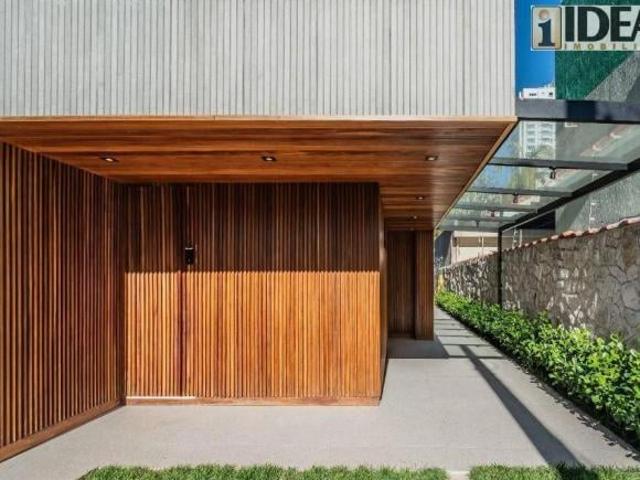 Sobrado com 4 dormitórios à venda, 350 m² por R$ 5.300.000 Embaré Santos/SP