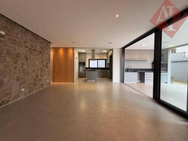 Sobrado com 4 dormitórios à venda, 364 m² por R$ 3.900.000,00 Residencial Burle Marx Santana de