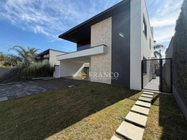 Sobrado com 4 dormitórios à venda, 365 m² por R$ 3.700.000,00 Condomínio Taubaté Village Taubat