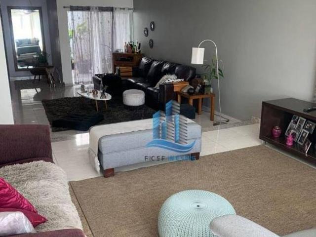 Sobrado com 4 dormitórios à venda, 360 m² por R$ 1.700.000,00 Barcelona São Caetano do Sul/SP