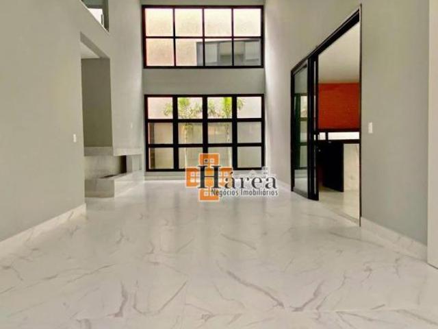 Sobrado com 4 dormitórios à venda, 360 m² por R$ 2.850.000,00 Alphaville Nova Esplanada Votorant