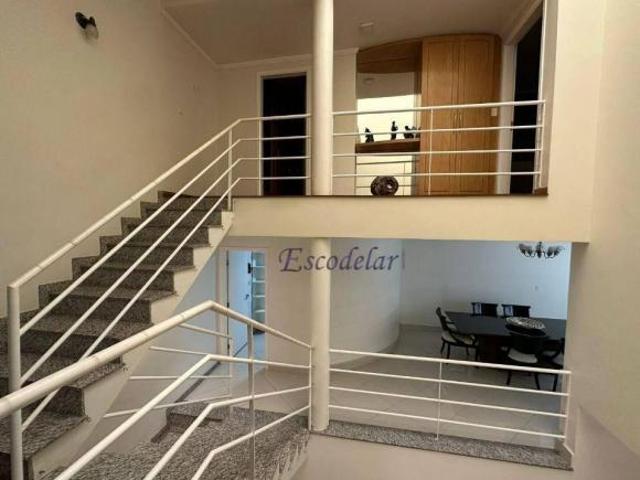 Sobrado com 4 dormitórios à venda, 370 m² por R$ 2.050.000,00 Tremembé São Paulo/SP