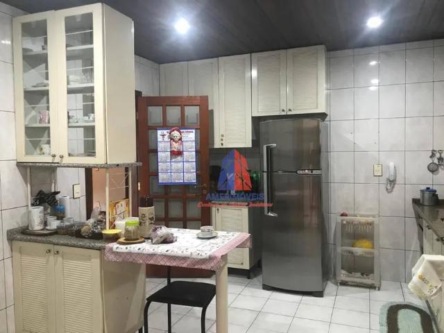 Sobrado com 4 dormitórios à venda, 387 m² por R$ 1.380.000,00 Vila Nossa Senhora de Fátima Ameri