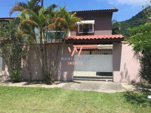 Sobrado com 4 dormitórios à venda, 380m² por R$1.350.000 Barequeçaba SãoSebastião/SP