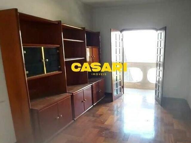 Sobrado com 4 dormitórios à venda, 382 m² Vila Eldízia Santo André/SP
