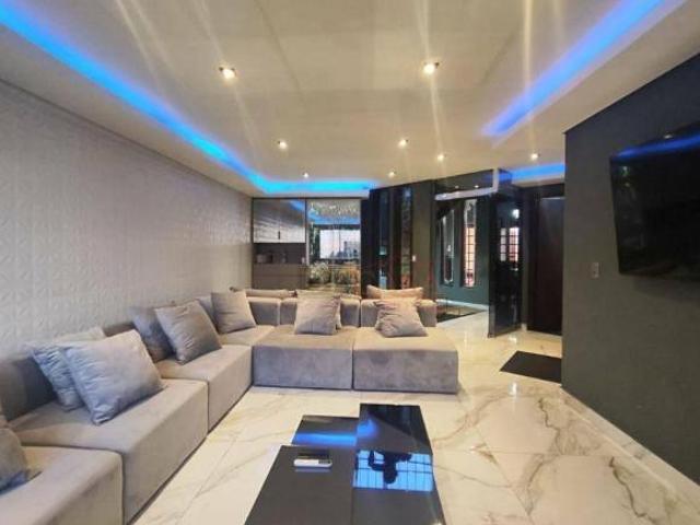 Sobrado com 4 dormitórios à venda, 383 m² por R$ 1.900.000,00 São Miguel Paulista São Paulo/SP