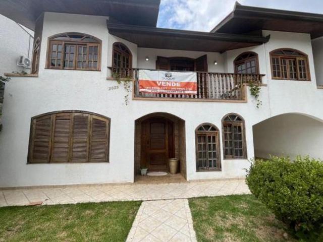 Sobrado com 4 dormitórios à venda, 390 m² por R$ 1.650.000,00 Guaíra Curitiba/PR