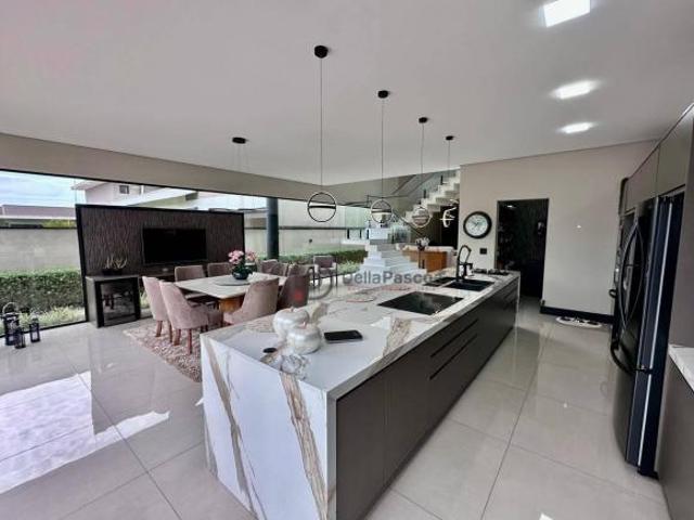 Sobrado com 4 dormitórios à venda, 405 m² por R$ 3.800.000,00 Jardim Residencial Helvétia Park I
