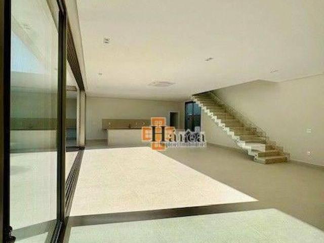 Sobrado com 4 dormitórios à venda, 405 m² por R$ 4.500.000,00 Alphaville Nova Esplanada Votorant