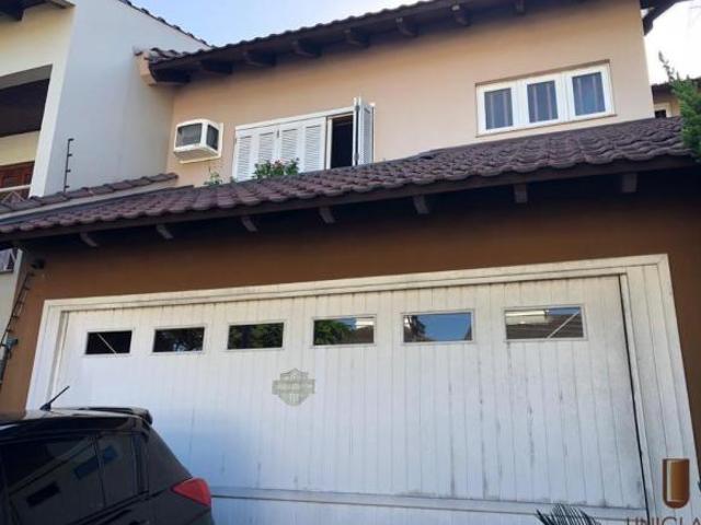 Sobrado com 4 dormitórios à venda, 400 m² São José Canoas/RS