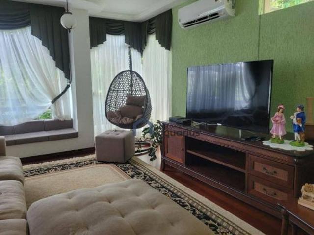 Sobrado com 4 dormitórios à venda, 400 m² por R$ 3.715.000,00 Quinta das Flores São José dos Cam
