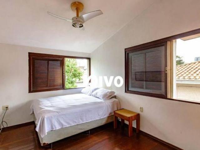Sobrado com 4 dormitórios à venda, 400 m² por R$ 3.100.000,00 Vila Gumercindo São Paulo/SP