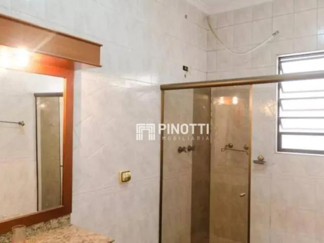 Sobrado com 4 dormitórios à venda, 400 m² por R$ 900.000,00 Taboão São Bernardo do Campo/SP
