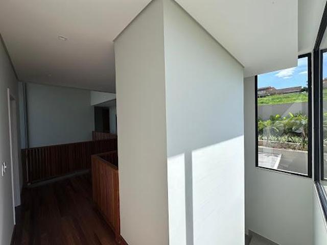 Sobrado com 4 dormitórios à venda, 429 m² por R$ 6.620.000,00 Condomínio Villa Dos Pinheiros Ind