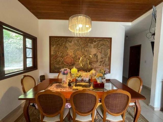 Sobrado com 4 dormitórios à venda, 440 m² por R$ 1.950.000 Estufa I Ubatuba/SP