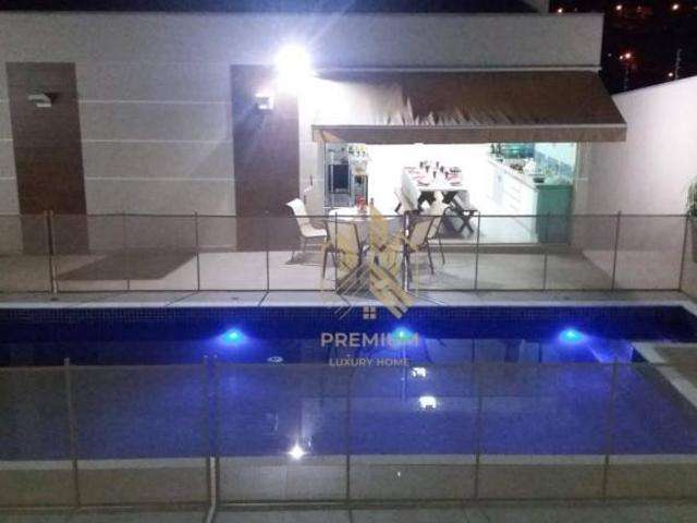 Sobrado com 4 dormitórios à venda, 443 m² por R$ 2.200.000,00 Jardim Paulista Atibaia/SP
